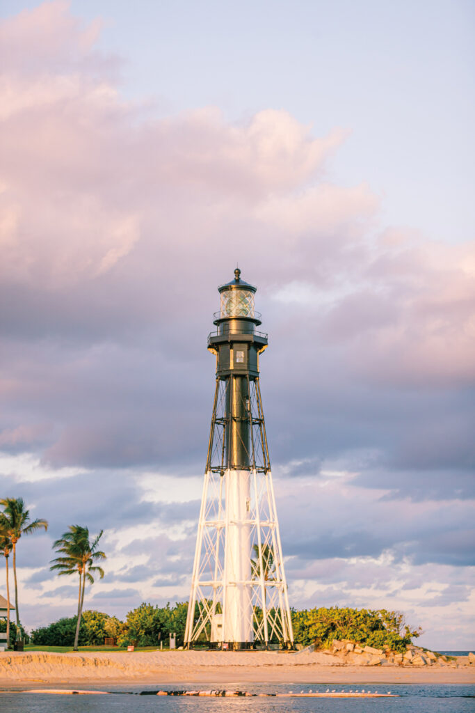 Section 2.8: South Florida’s Iconic Lighthouses - Undiscovered Florida ...